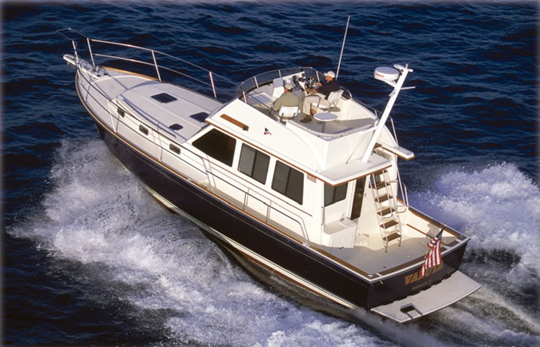 Sabre 42 Flybridge - Retired Model